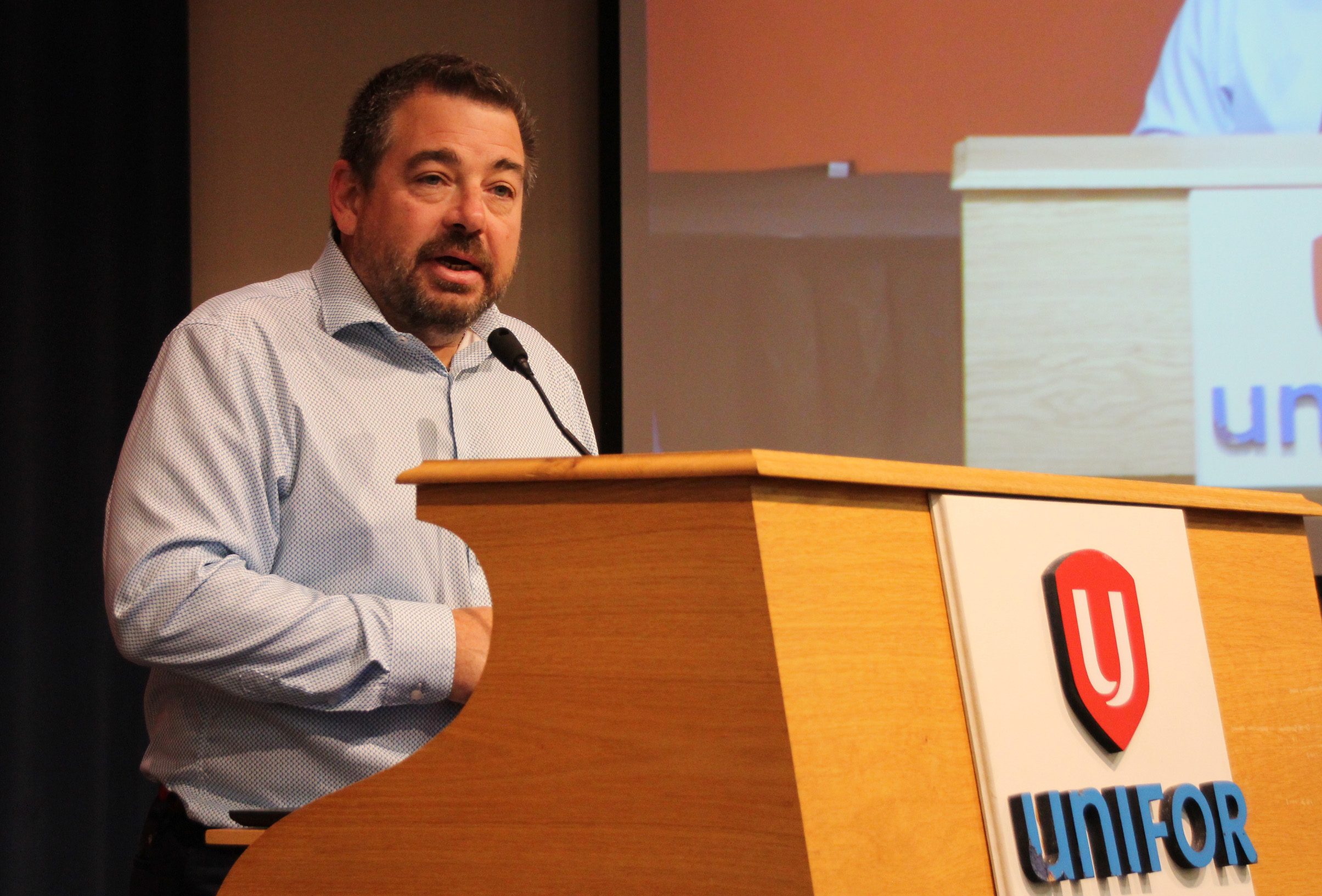 Le directeur québécois d'Unifor Daniel Cloutier entame sa tournée ...