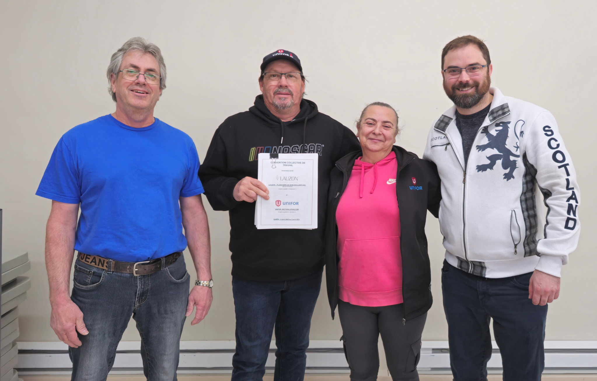 Les membres d’Unifor chez Lauzon Planchers ratifient une entente ...